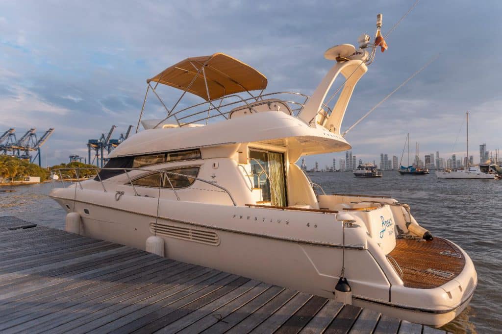 46ft Prestige Yacht-Outside view