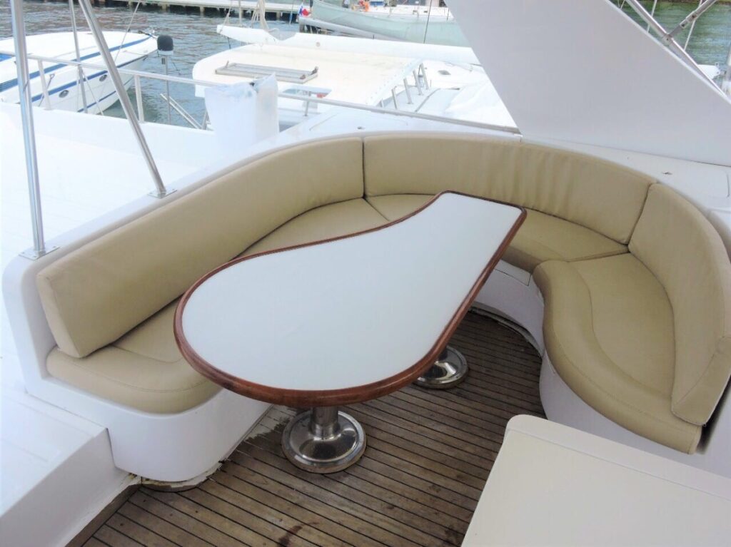 Titan Yacht – AFT Deck II