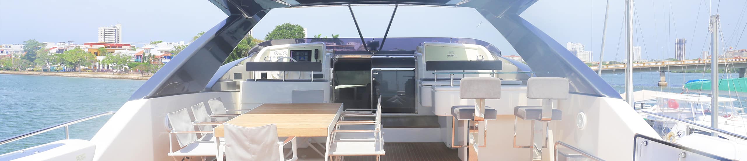 Mega Yachts – Yates Cartagena Colombia 2024-v2